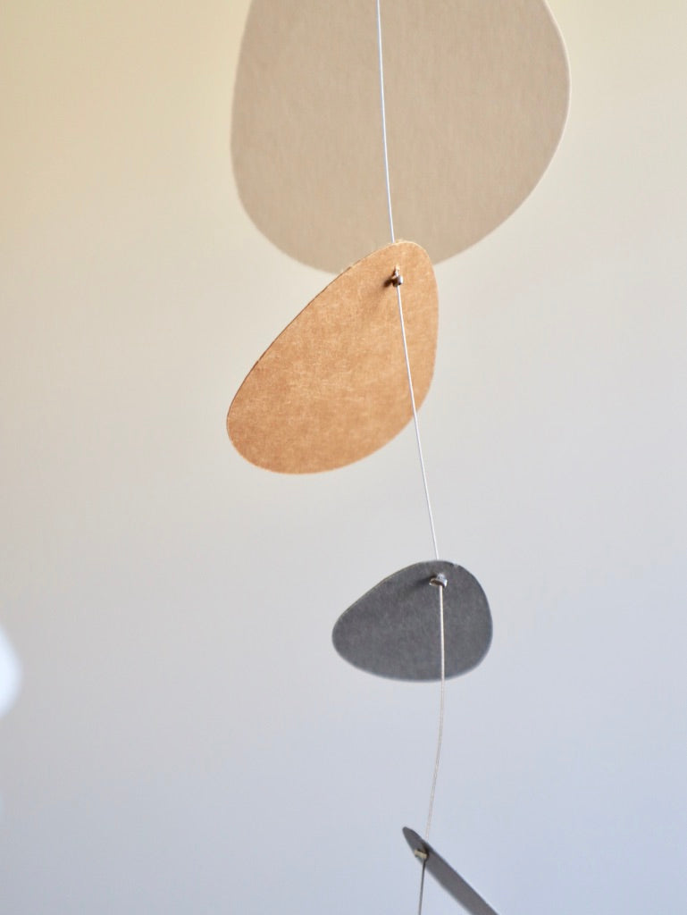 Kinetic Mobiles made in Sweden – SmahusAtelje Kinetic Mobiles